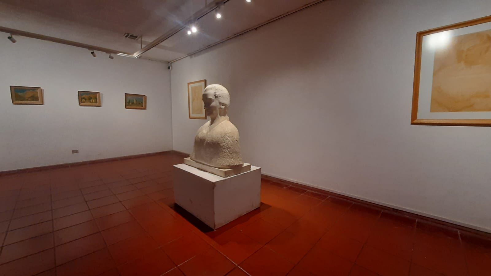 Últimos días de la exhibición "Laura Rodig: Obras para Gabriela" en el ...