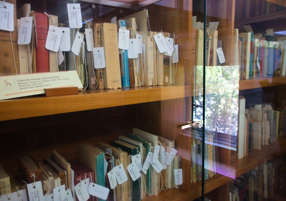 Colección Barnard College de Gabriela Mistral ya está disponible en su ...